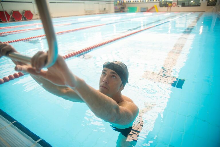 Ideal Temperature For Indoor Swimming Pools: Comfort, Health ...