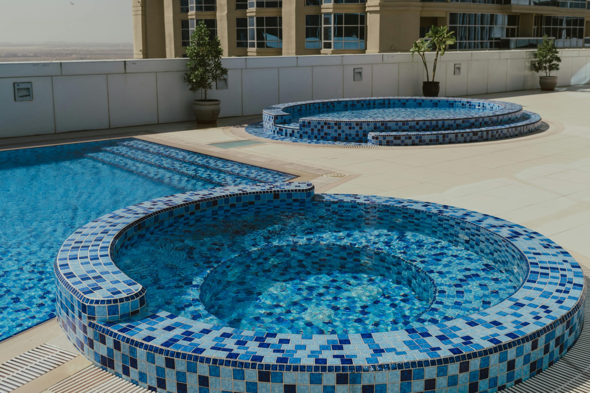 Best Standard Swimming Pool Depth For Hotels (Industry Guide ...